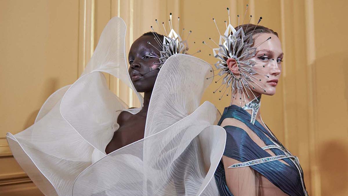 Inspiración total: Aveda x Iris van Herpen » Estetica Magazine ESPAÑA